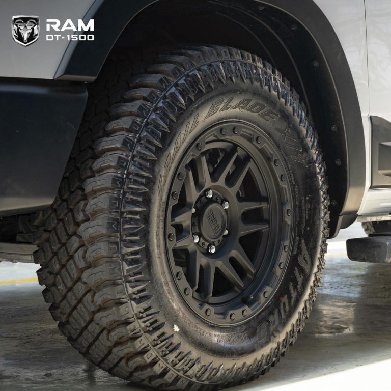 AROS R18X9 BLACK RHINO APACHE 6X139.7 RAM 1500 – Lumenia